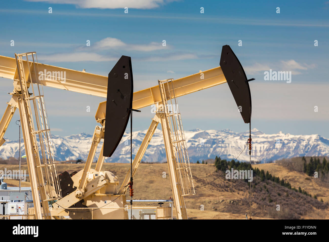 Canada,Oil Well,Pump Jack Stock Photo - Alamy