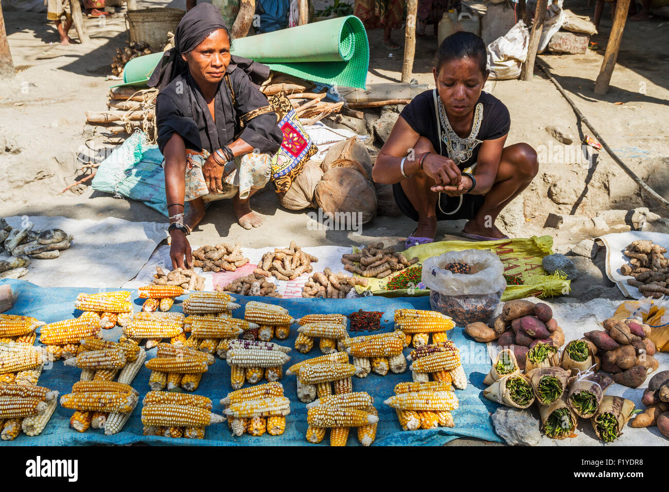 Vendor,Woman,Market Stall,Corn Cob,East Timor Stock Photo - Alamy