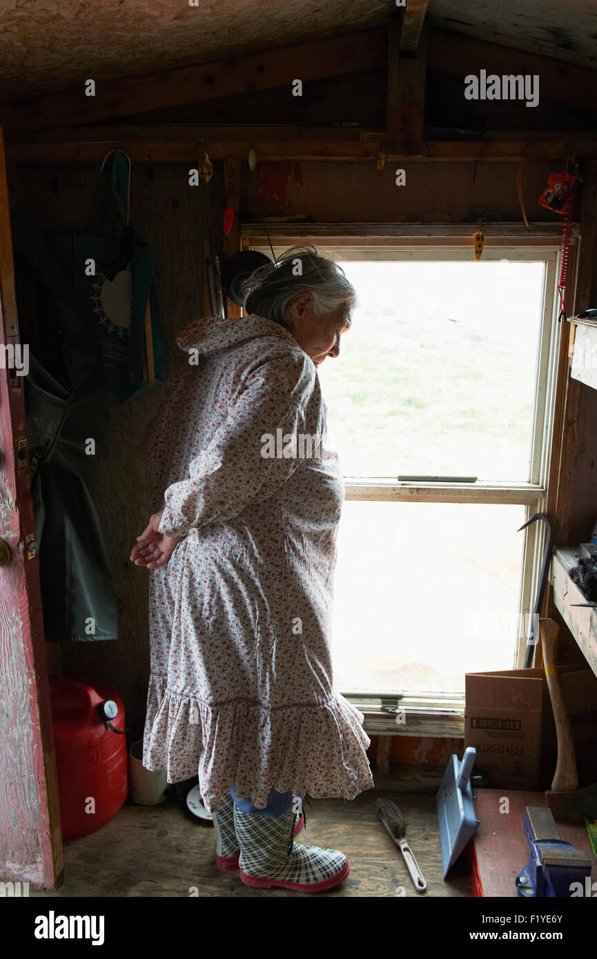 Canada inuit traditional hi-res stock photography and images - Alamy