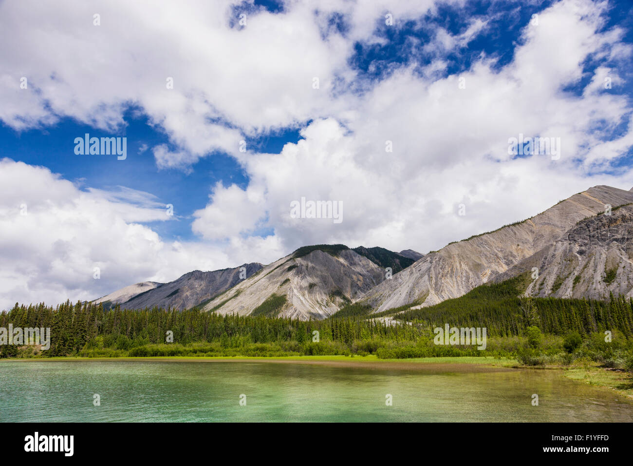 Muncho Lake Stock Photos & Muncho Lake Stock Images - Alamy