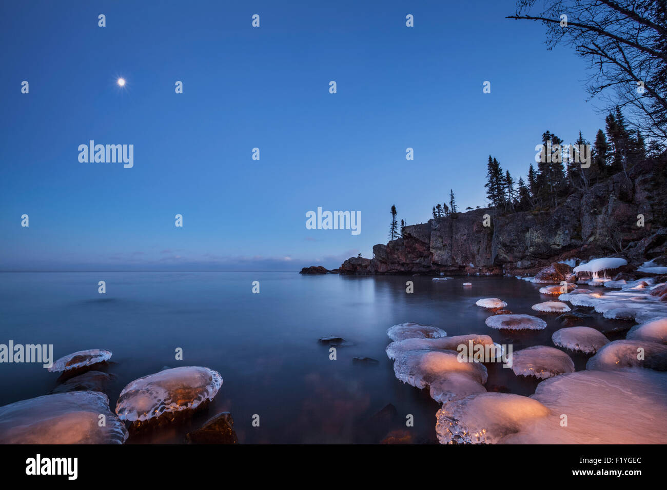 Geography travel canada ontario thunder bay hi-res stock photography ...