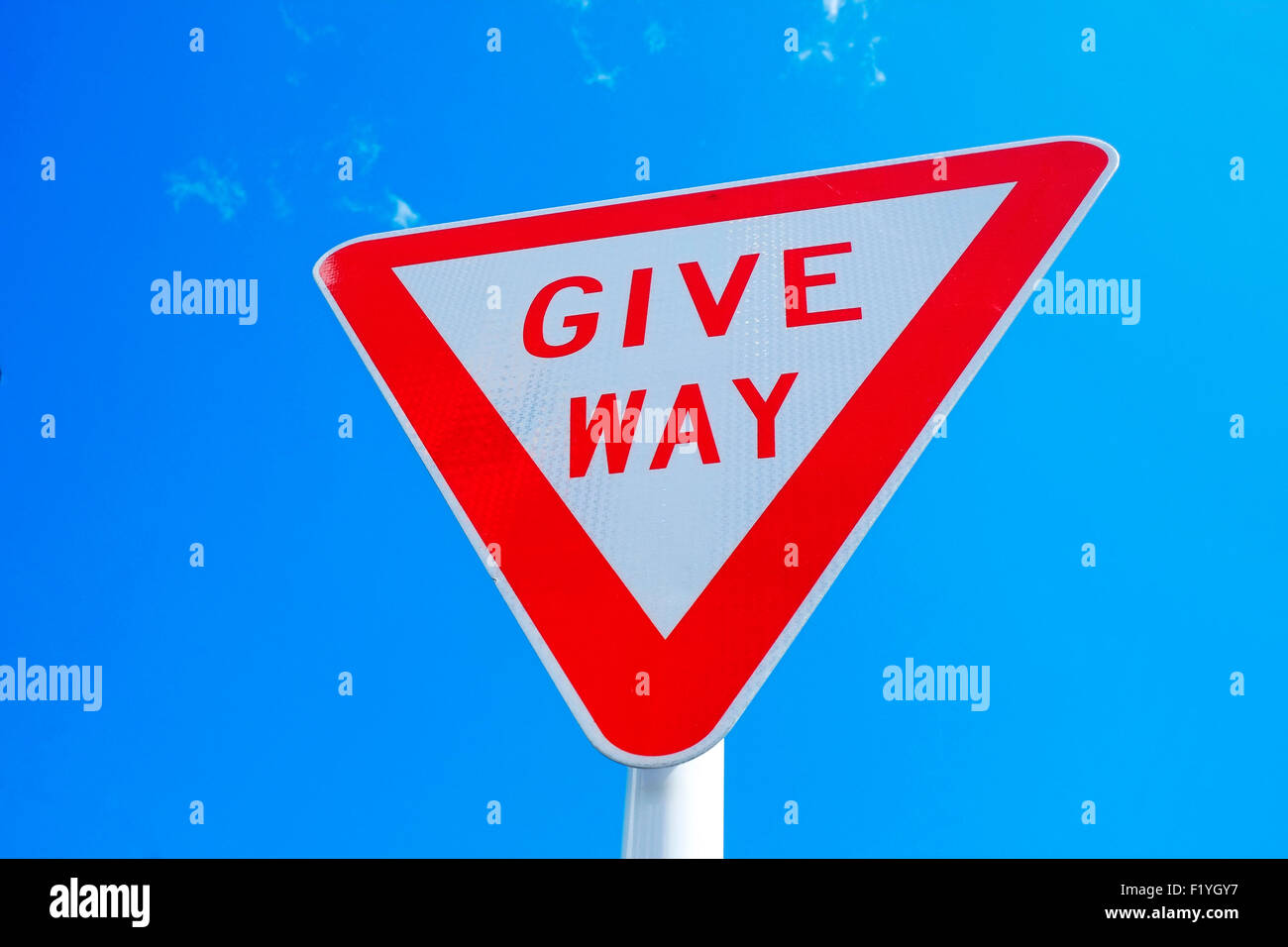 Give Way Sign Auckland New Zealand, NZ, North Island Stock Photo - Alamy