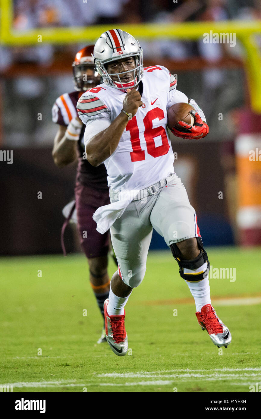 Ohio State quarterback J.T. Barrett (16) during the NCAA college ...