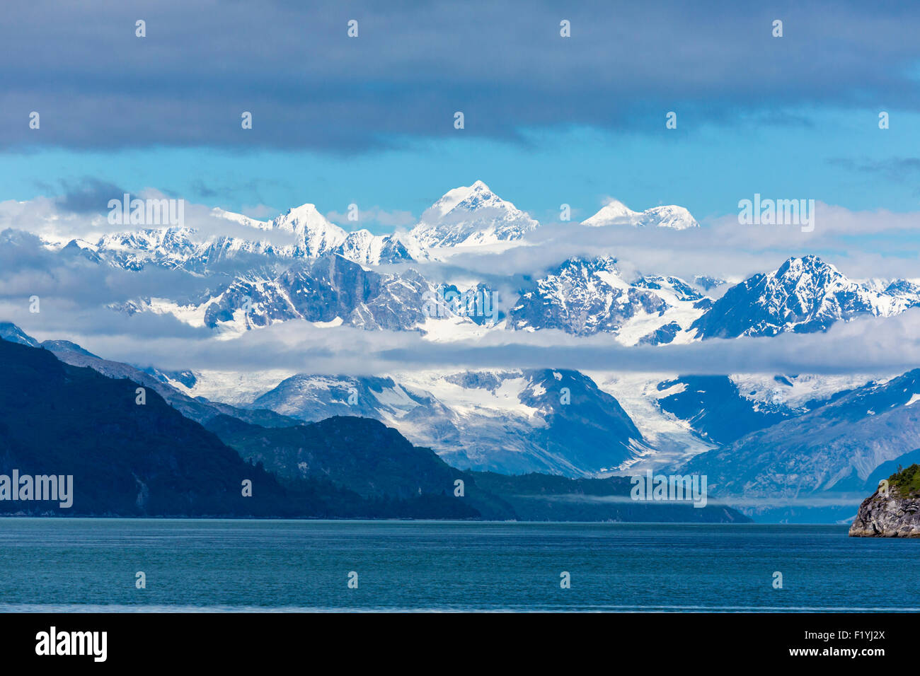 Fairweather mountain range hi-res stock photography and images - Alamy