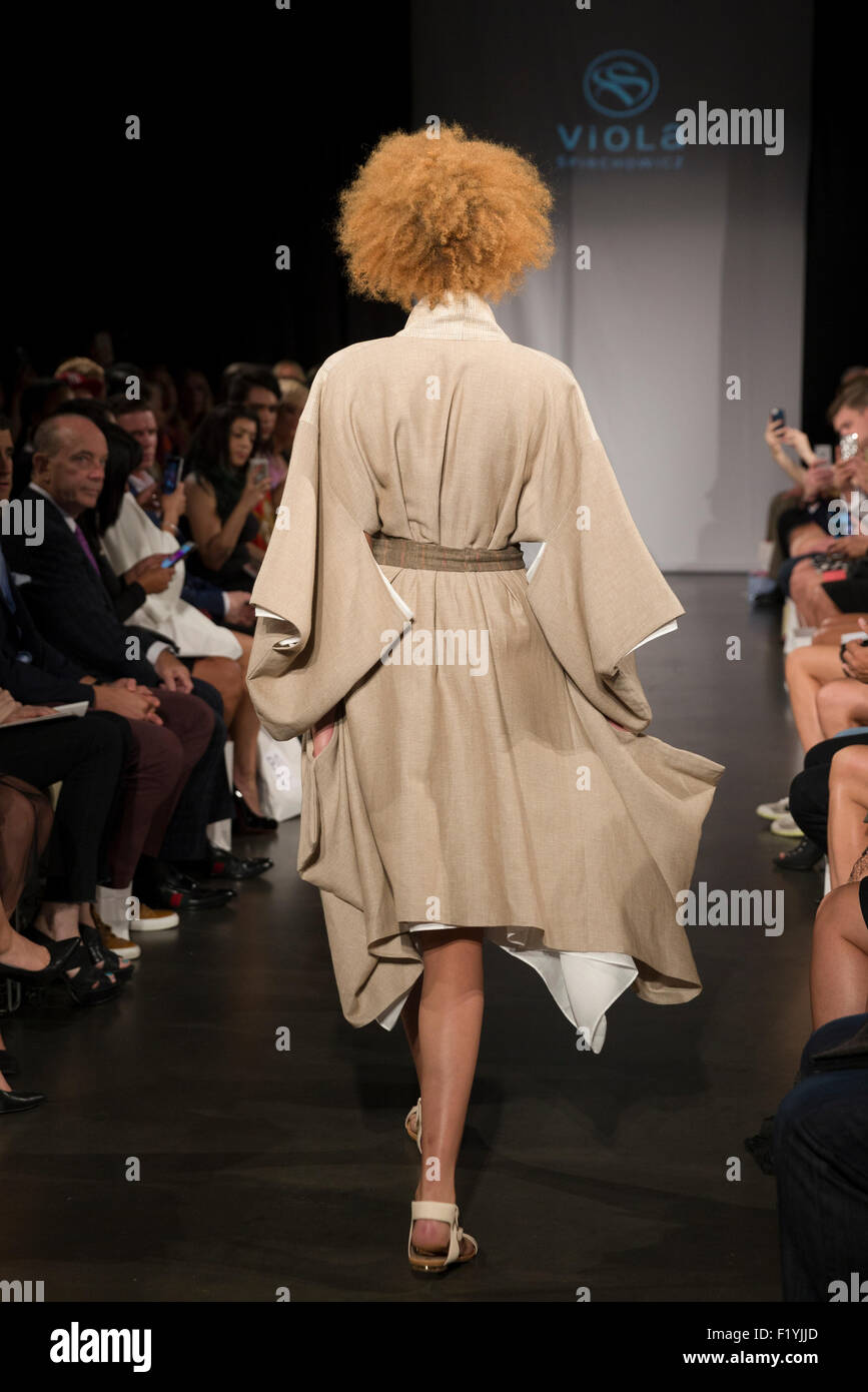 Polish american model hi-res stock photography and images - Alamy