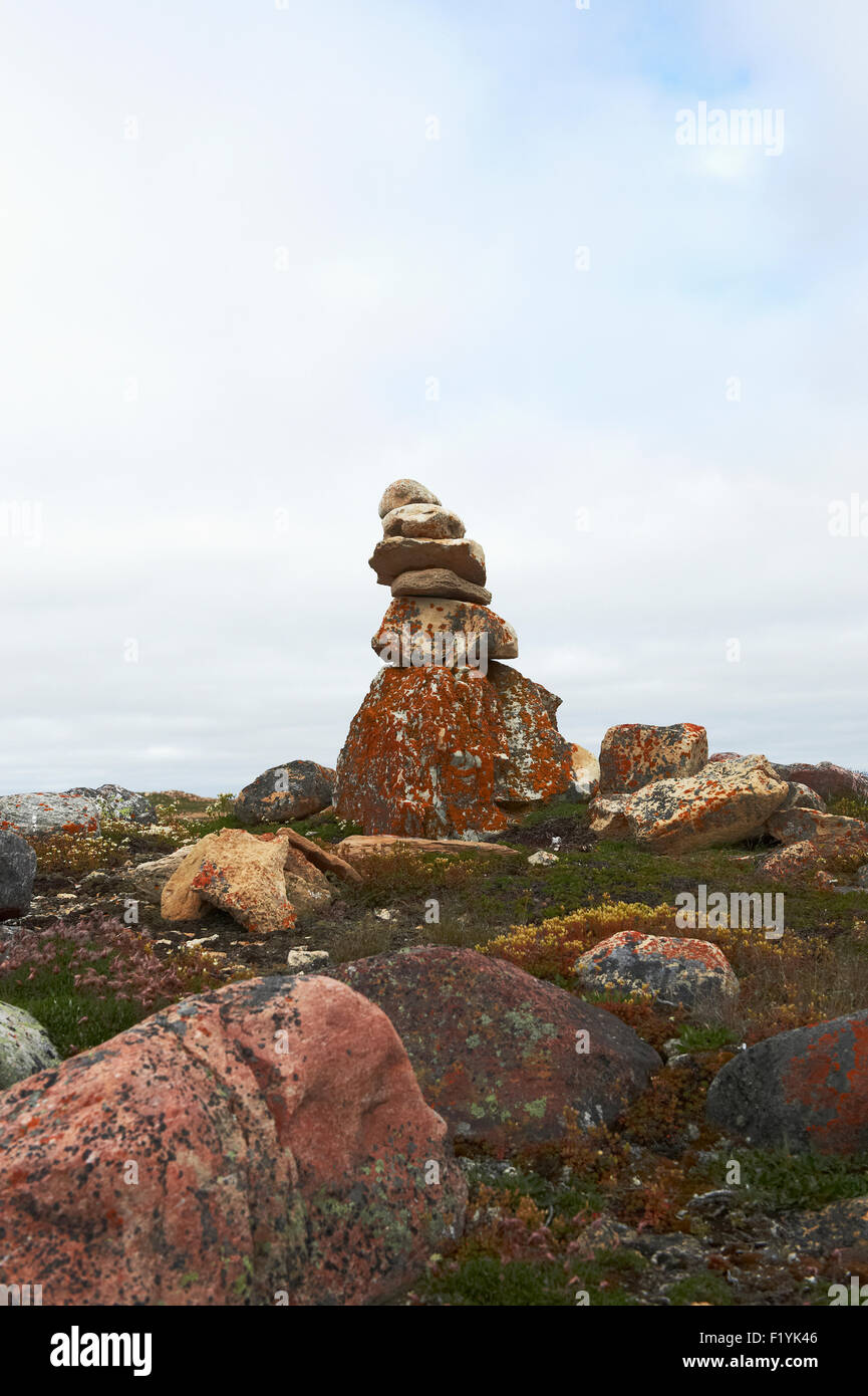 Inuit people canada inukshuk hi-res stock photography and images - Alamy