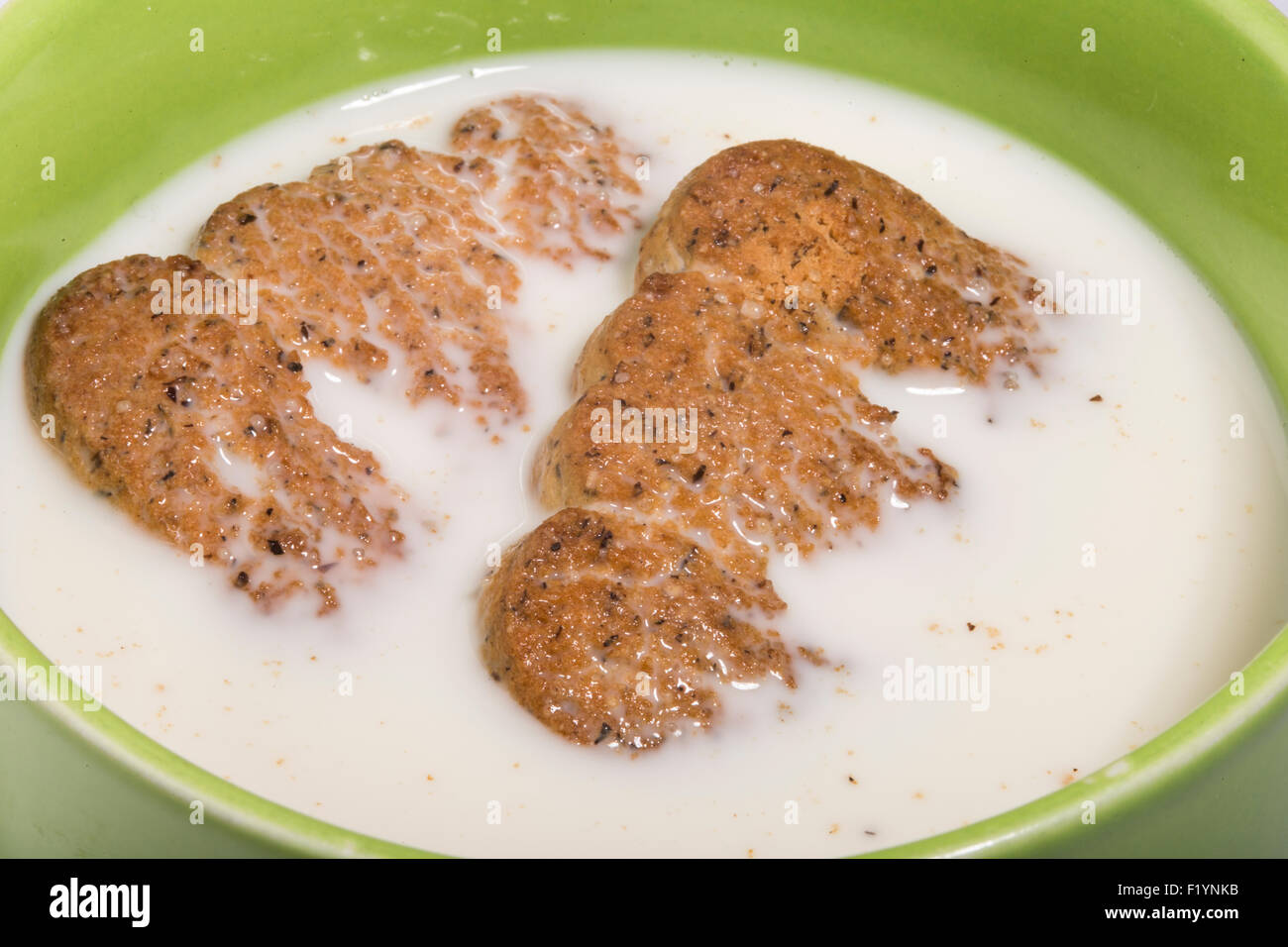 Drench hi-res stock photography and images - Alamy