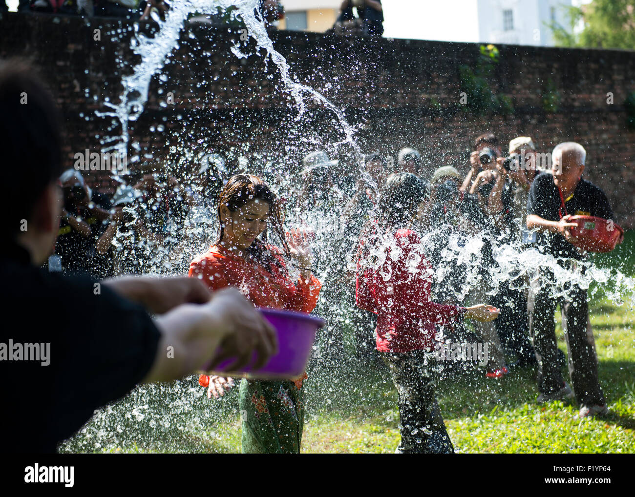 Asian models hi-res stock photography and images - Alamy