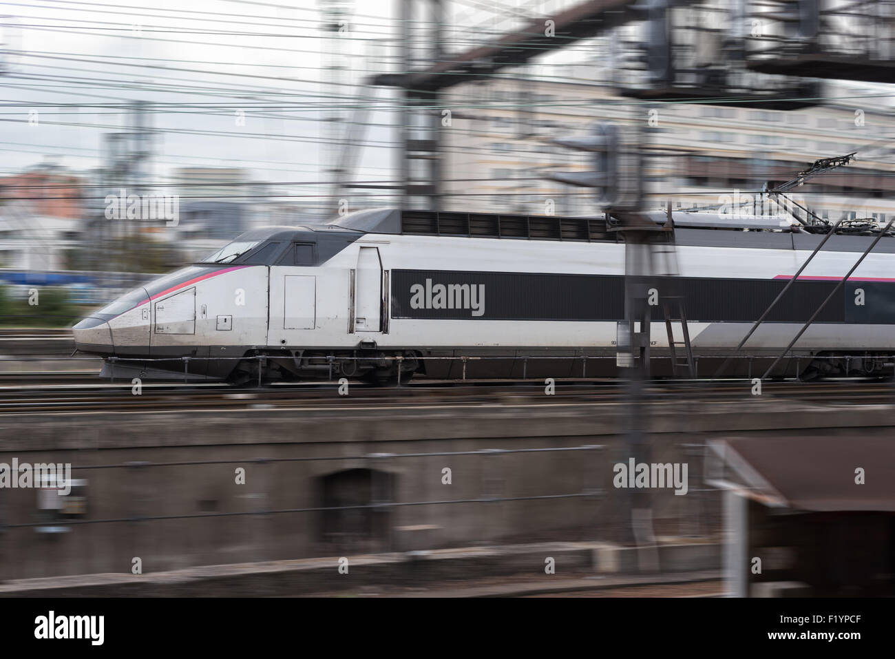 Train windscreen hi-res stock photography and images - Alamy
