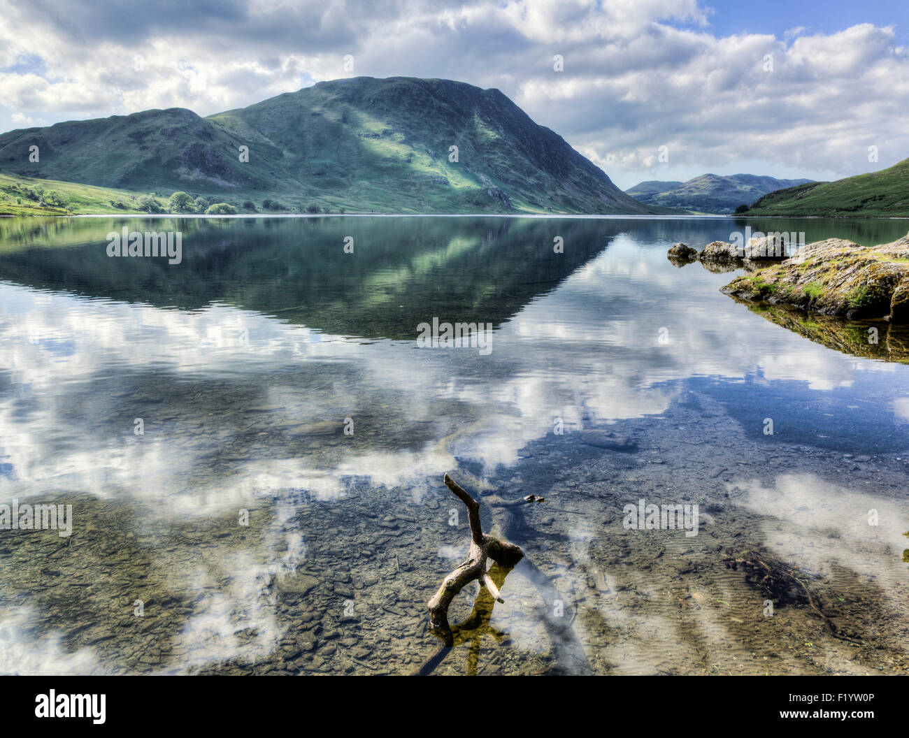 Crummock water hi-res stock photography and images - Alamy