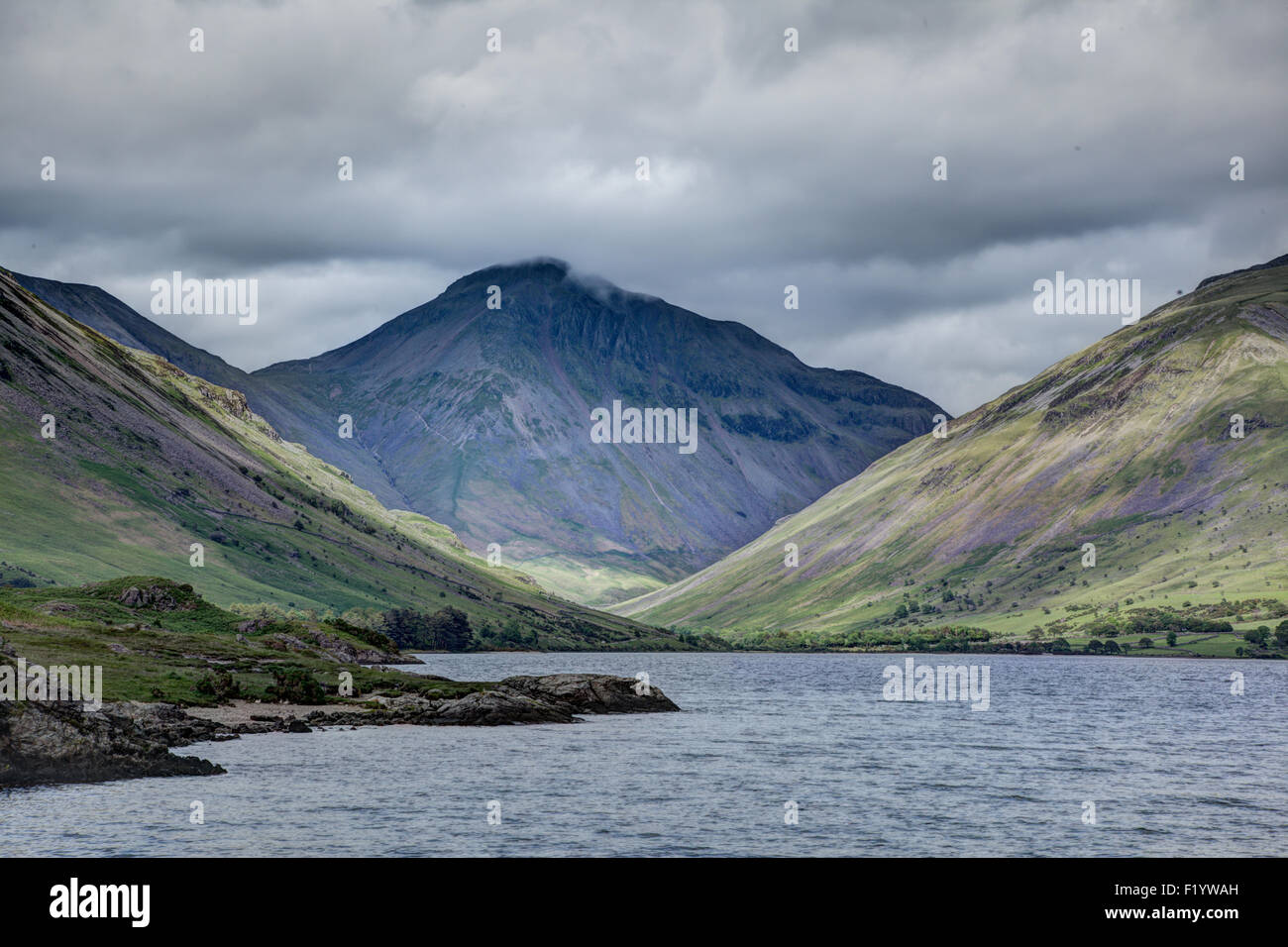 Great Gable at the head of Wastwater Stock Photo - Alamy