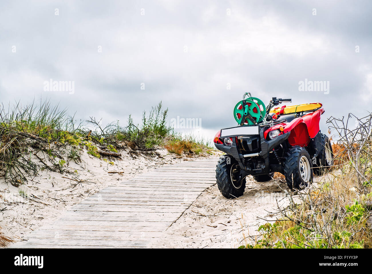 Quad bike speed hi-res stock photography and images - Alamy