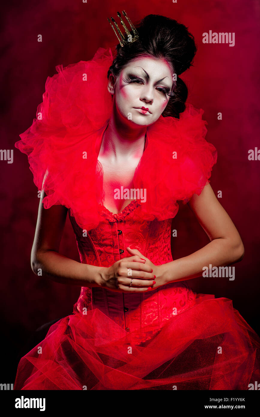 Styled coiffure hi-res stock photography and images - Alamy