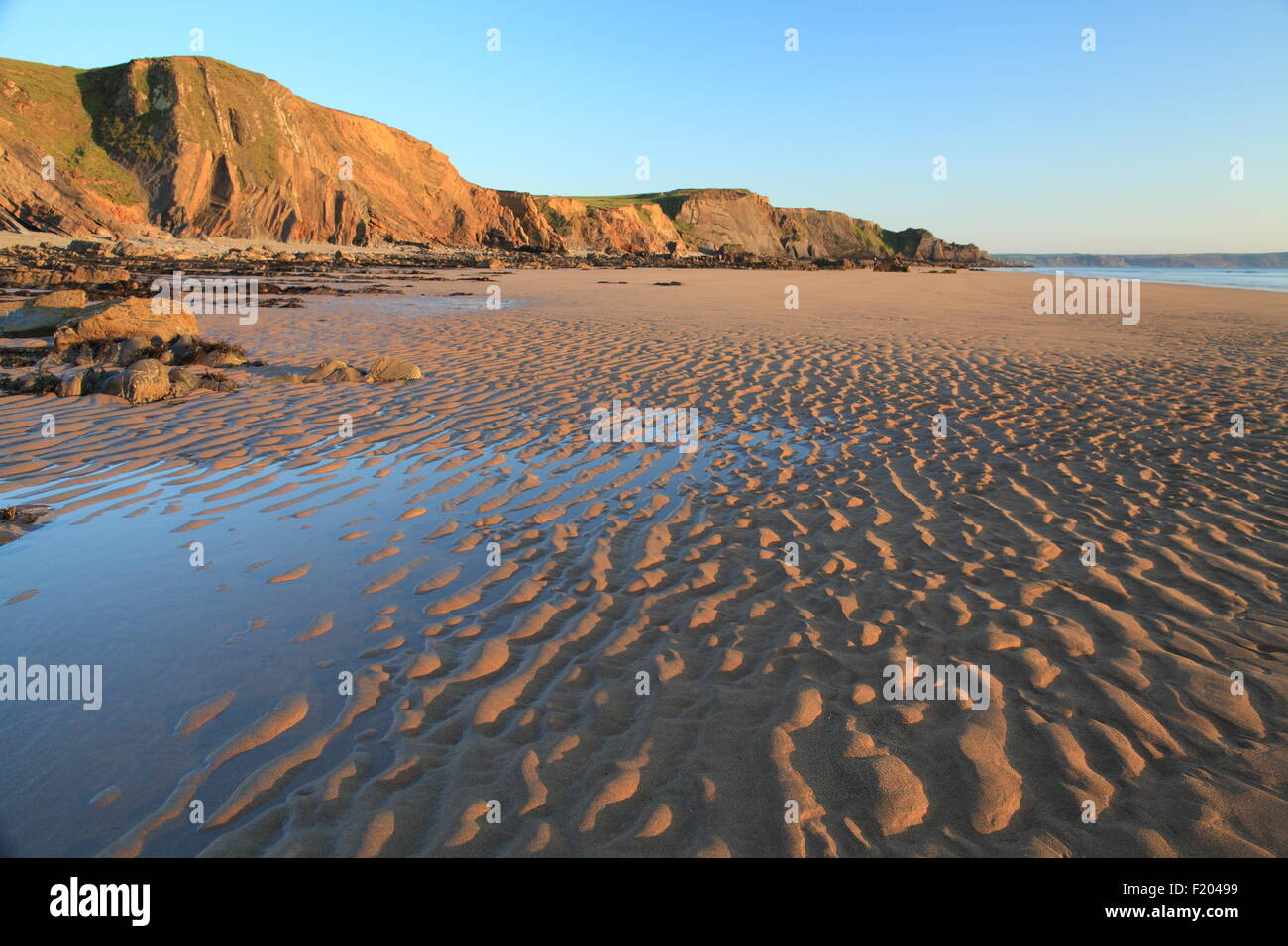 Sandymouth bay, North Cornwall, England, UK Stock Photo - Alamy