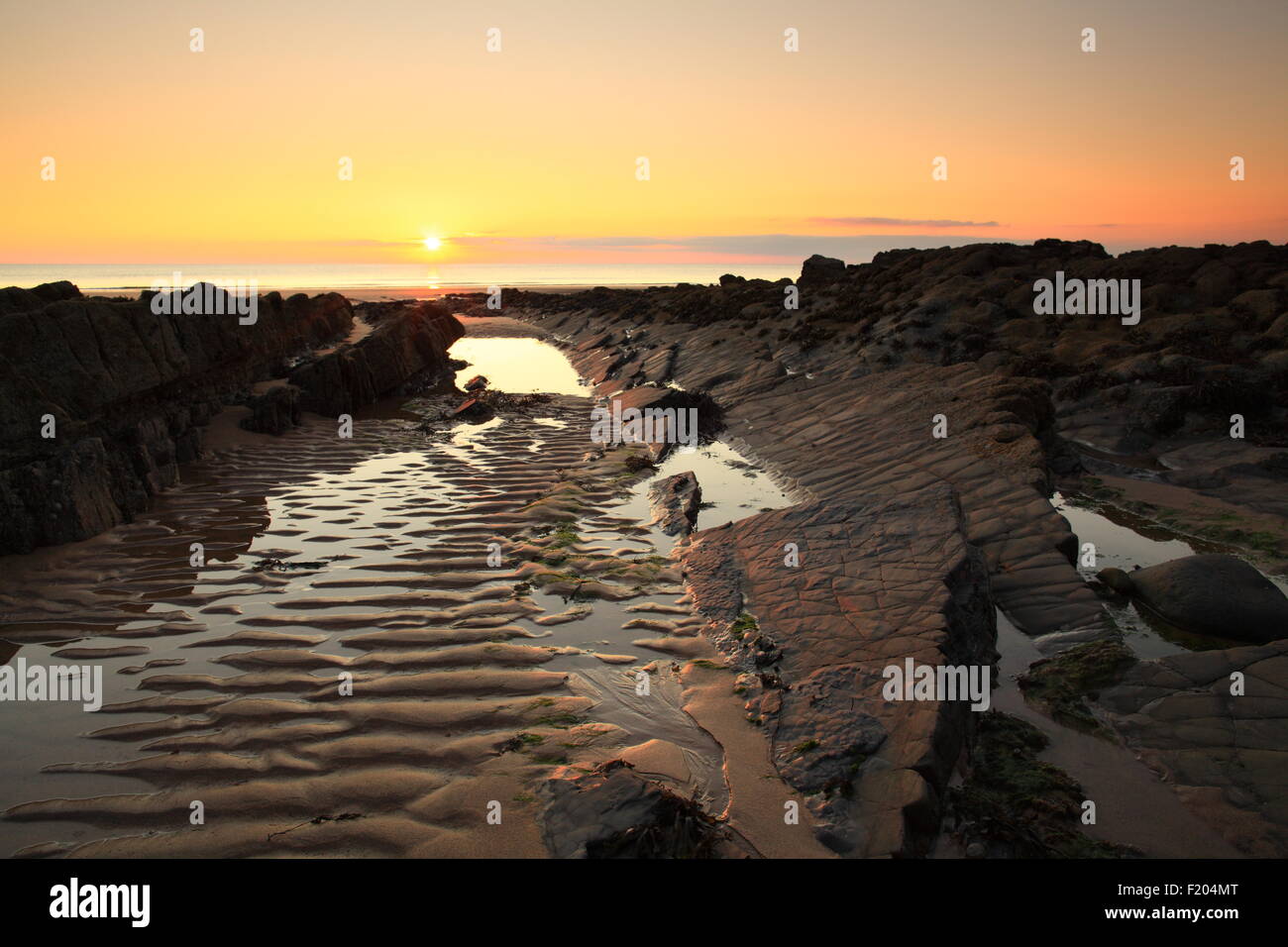 Sandymouth bay, North Cornwall, England, UK Stock Photo - Alamy