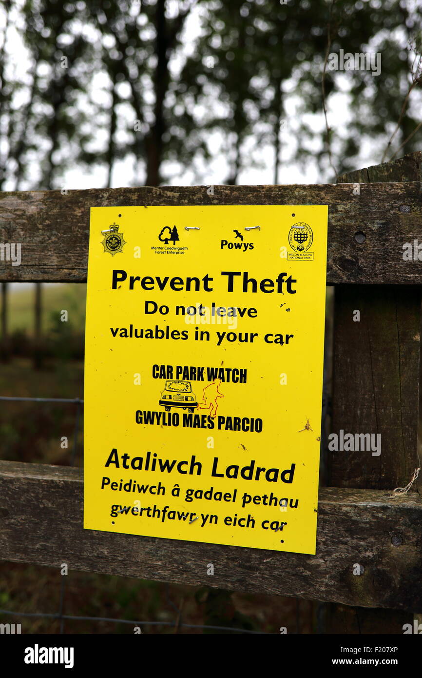 Prevent theft sign hi-res stock photography and images - Alamy