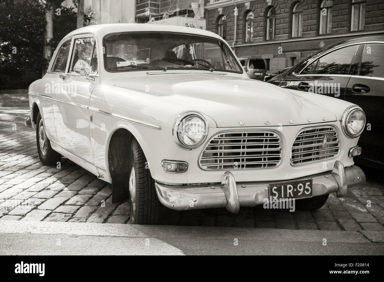 Old volvo car hi-res stock photography and images - Alamy