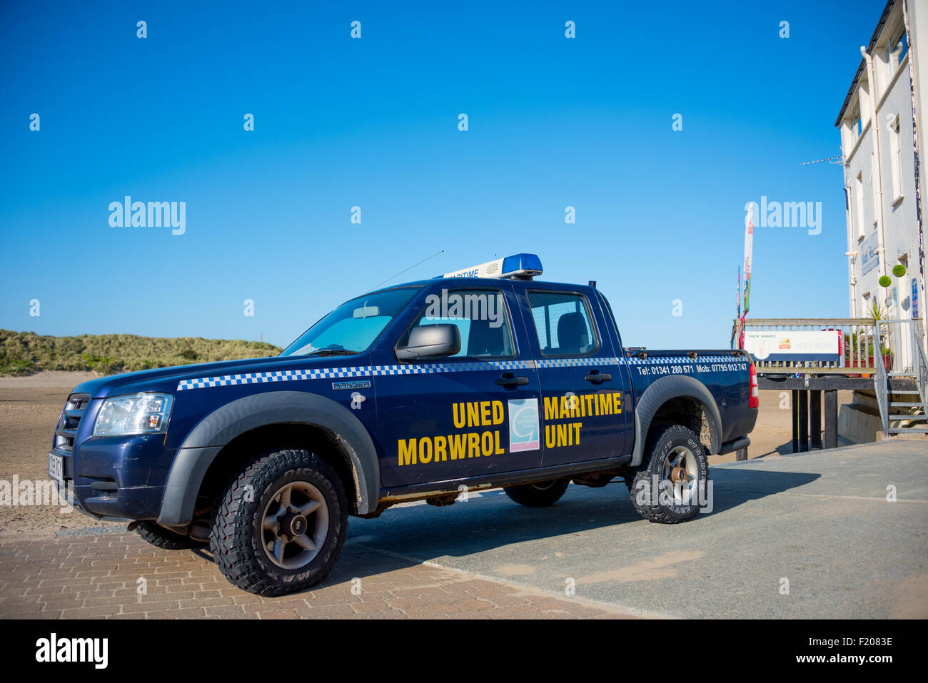 Light blue unit hi-res stock photography and images - Alamy