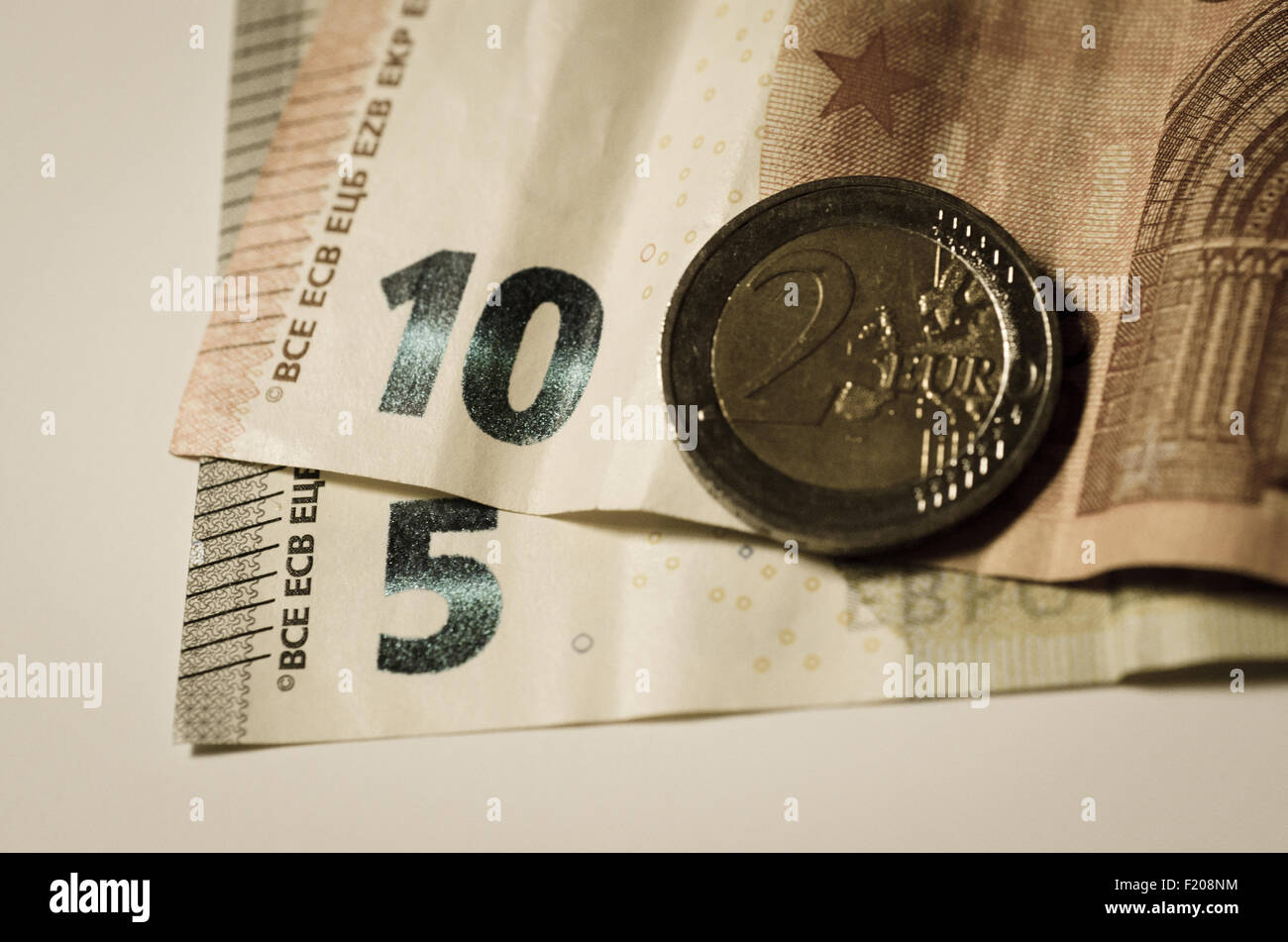 Coins and bank notes of europe money Stock Photo - Alamy
