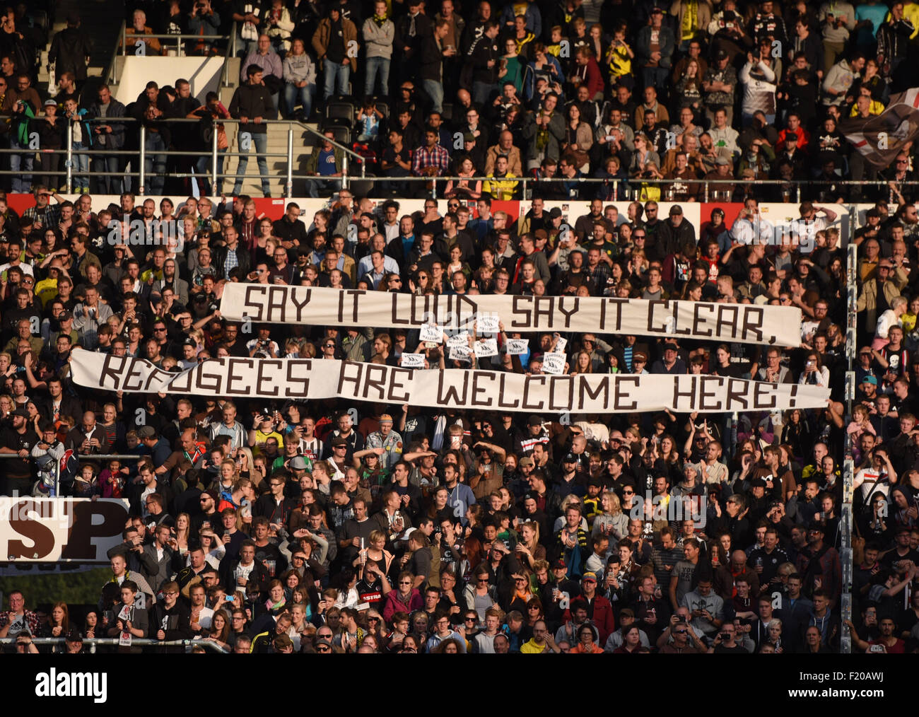 Say it clear hi-res stock photography and images - Alamy