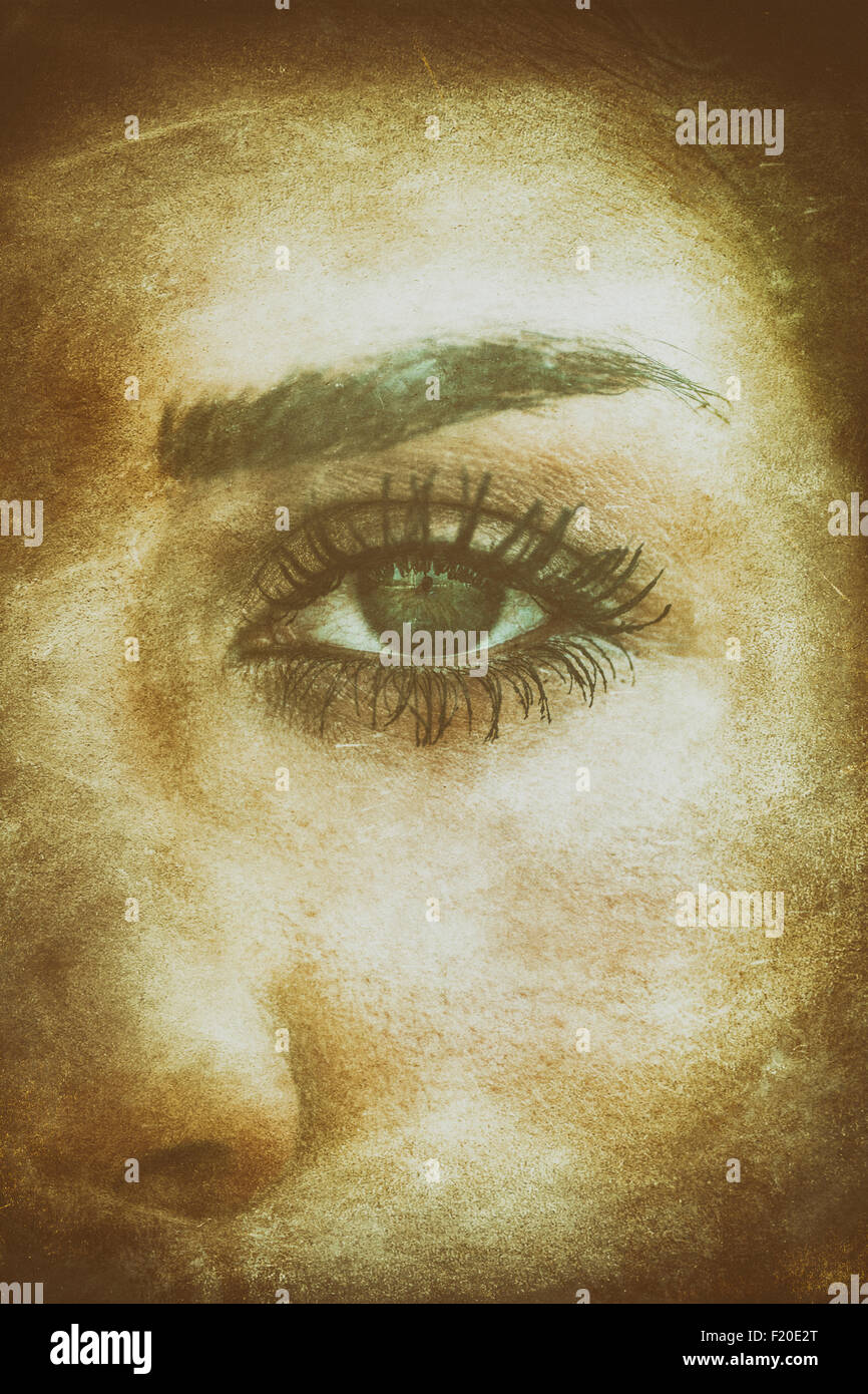 Eyelashes staring hi-res stock photography and images - Alamy