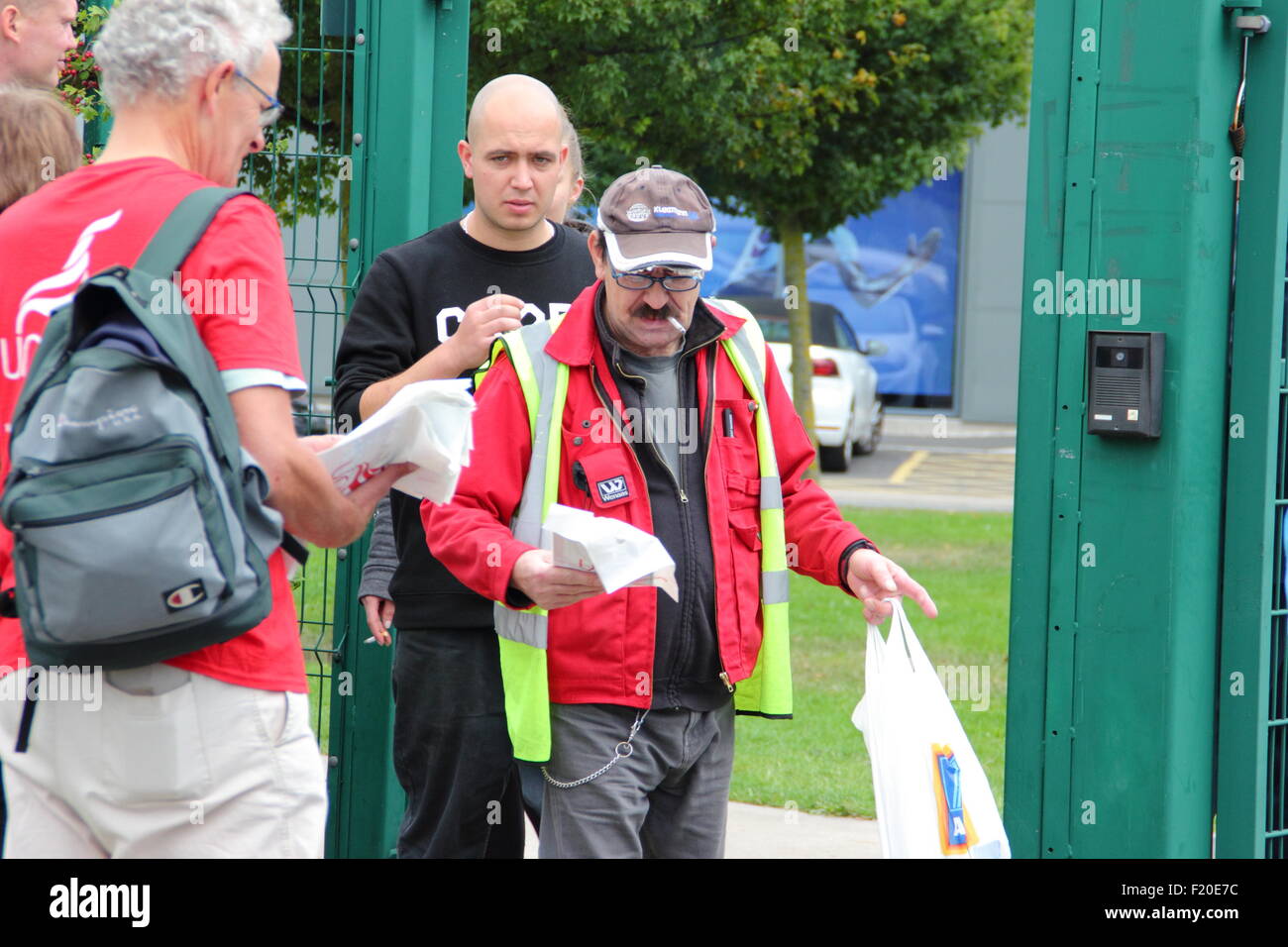 Shift workers sports direct hi-res stock photography and images - Alamy