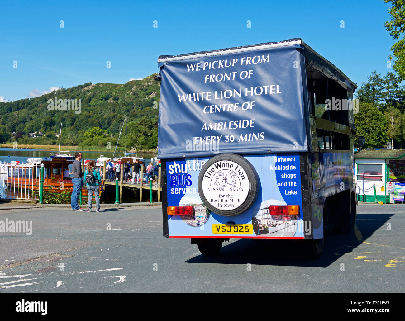 Shuttle bus parked at Waterhead, on Lake Windermere, Lake District ...