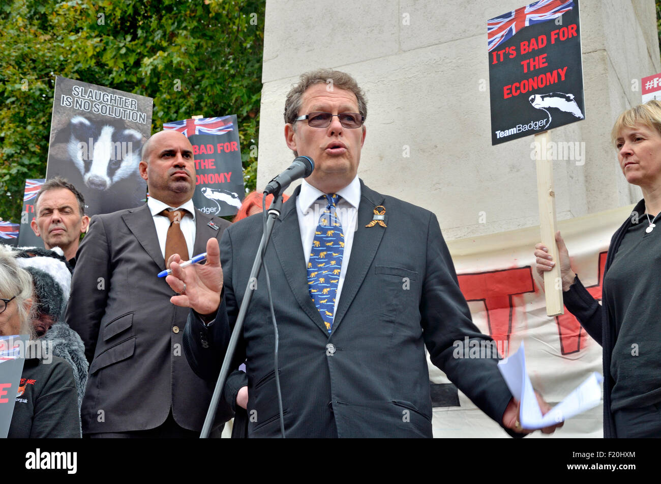 Will Travers, head of the Born Free Foundation (founded in 1984 by his ...