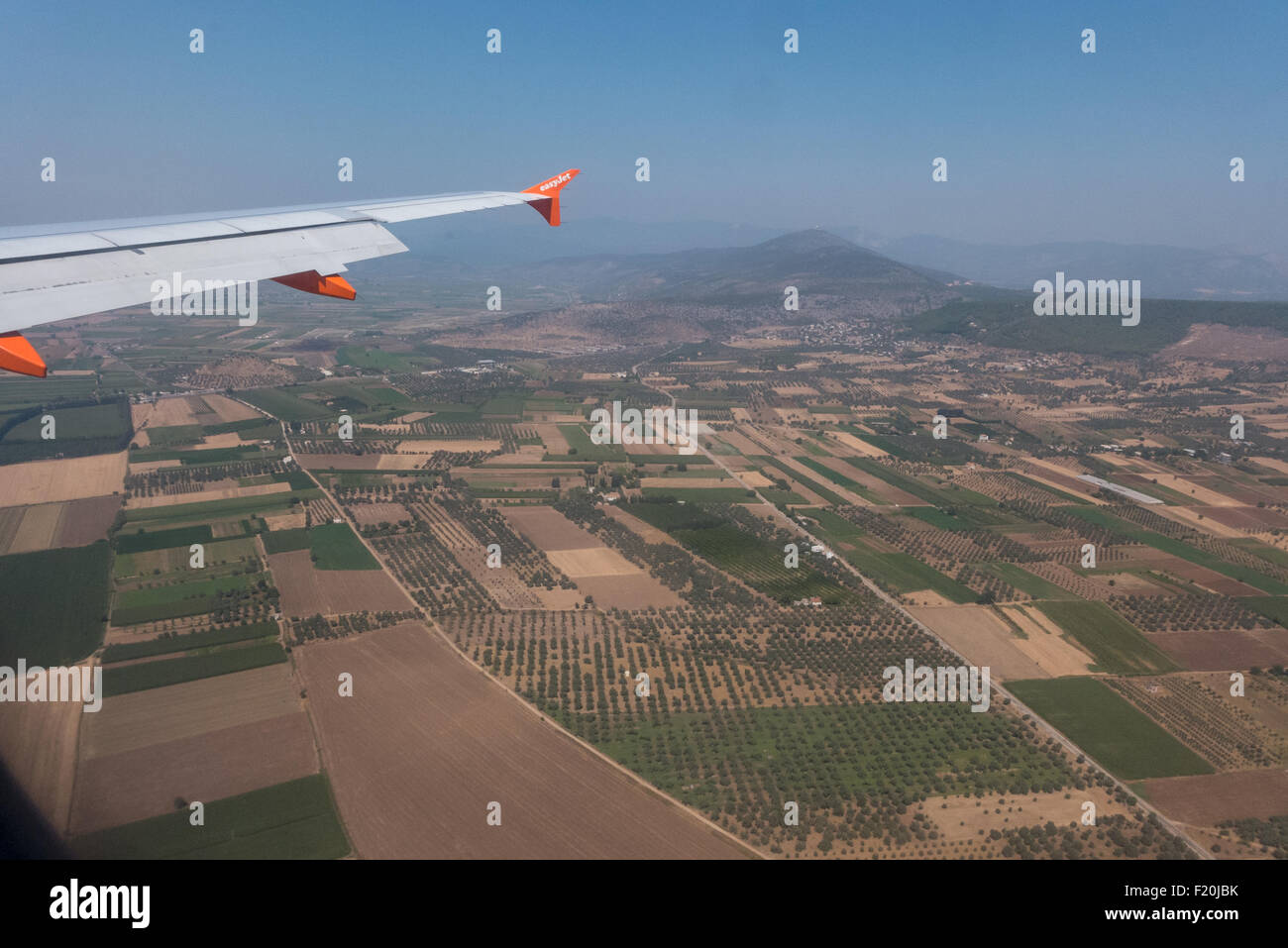 A view out of the window of an EasyJet flight Stock Photo - Alamy