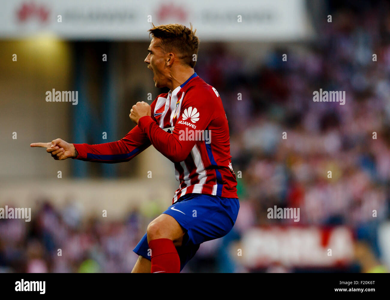 Atletico madrid griezmann celebrates hi-res stock photography and ...