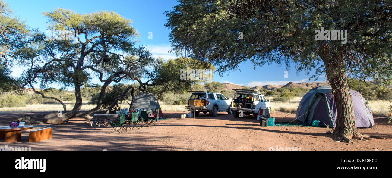 Camp castle hi-res stock photography and images - Alamy