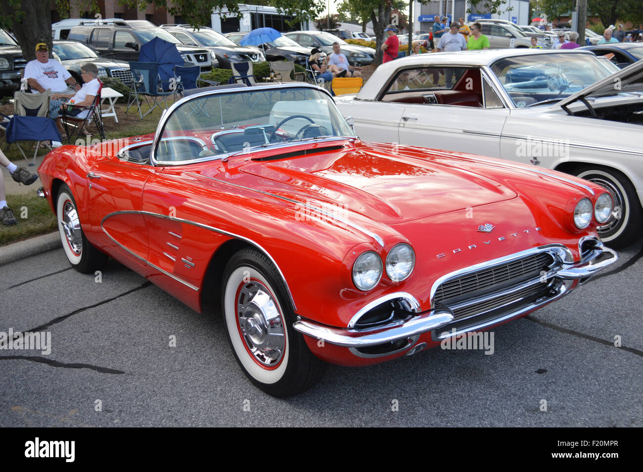 A 1962 Chevrolet Corvette Convertible Stock Photo - Alamy