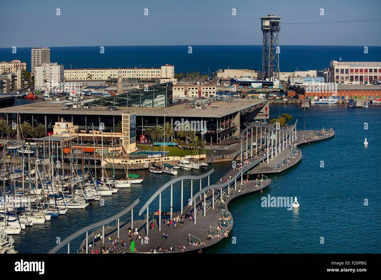 Harbor cable car hi-res stock photography and images - Alamy