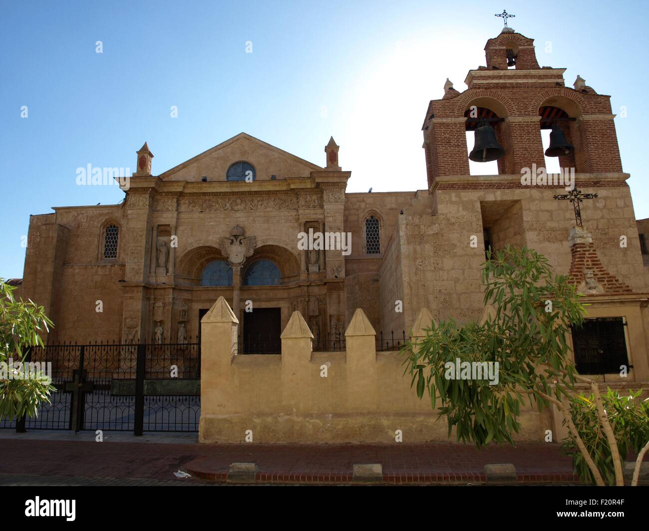 The first cathedral of the Americas, Cathedral Santa Maria la Menor ...
