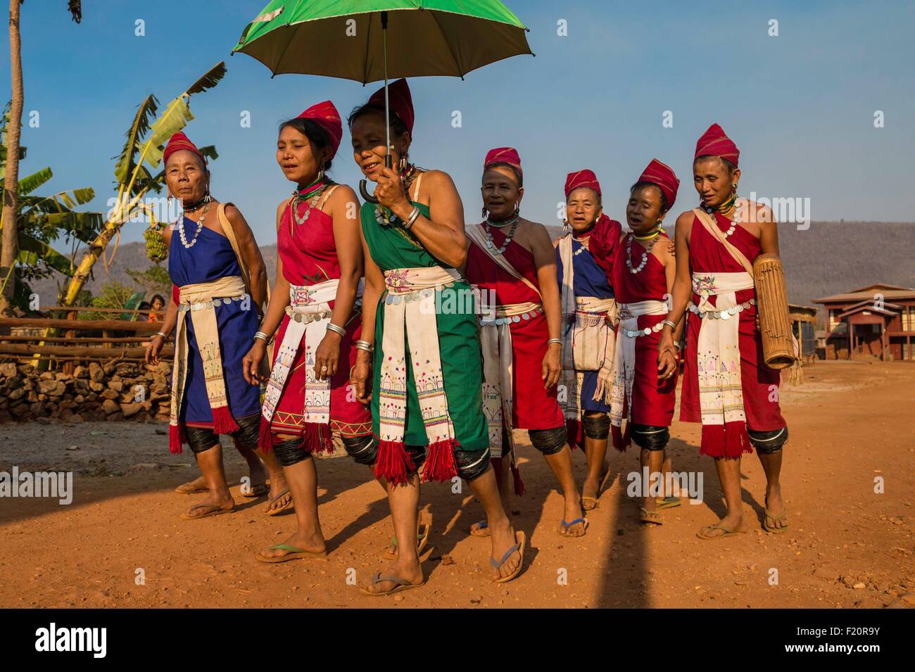 Kayah State High Resolution Stock Photography and Images - Alamy