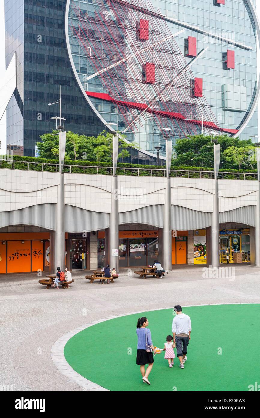 South Korea, Seoul, Samseong-dong, I-Park Tower (Front Tangent ...