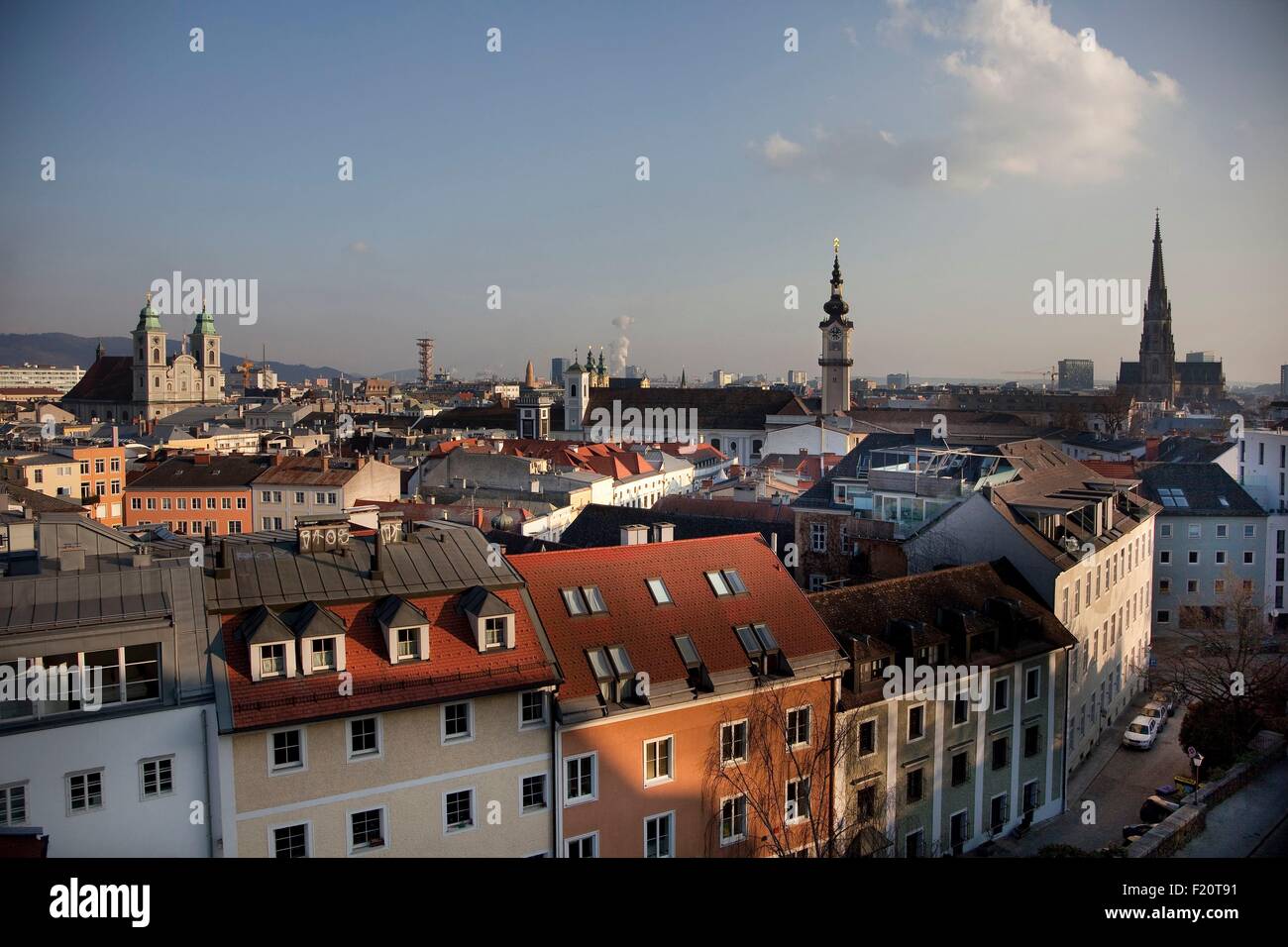 Linz castle hi-res stock photography and images - Alamy