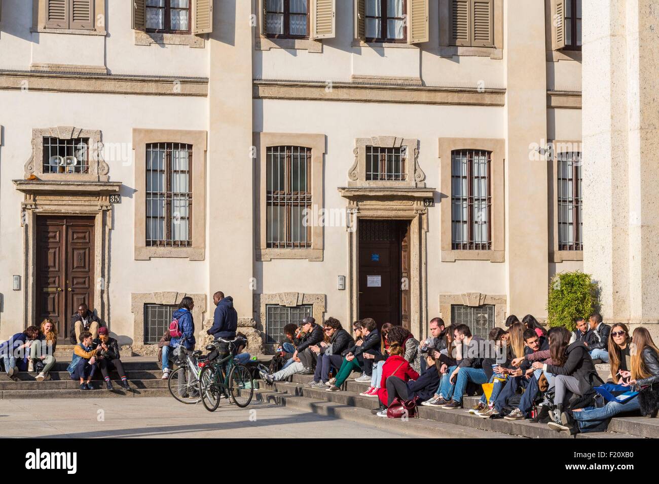 Milan renaissance architecture hi-res stock photography and images - Alamy