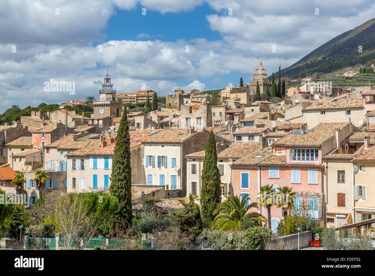 Nyons france hi-res stock photography and images - Alamy