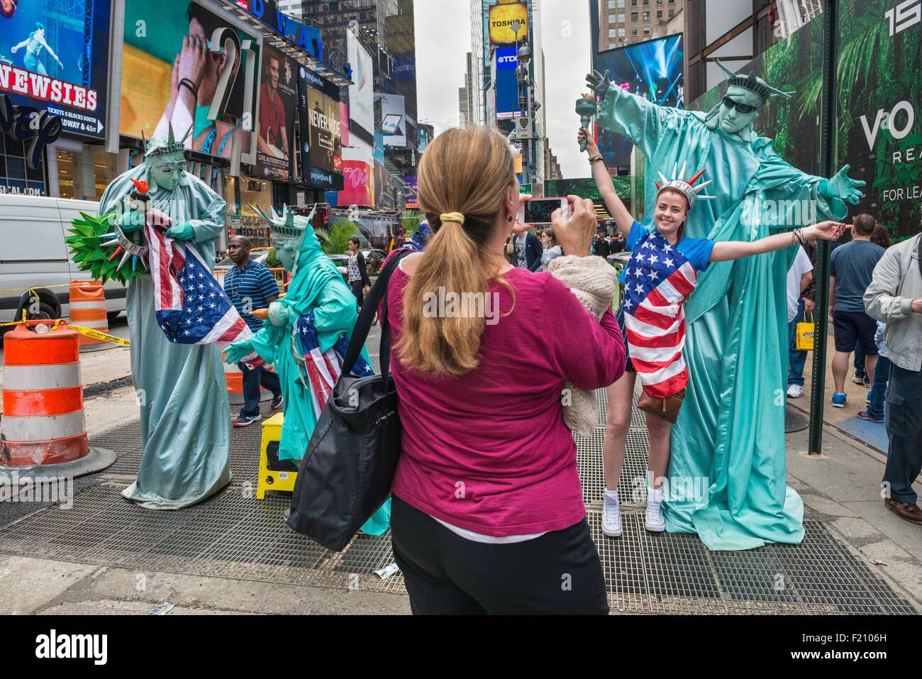 United States, New York City, Times Square, Statue-of-Liberty-dressed ...