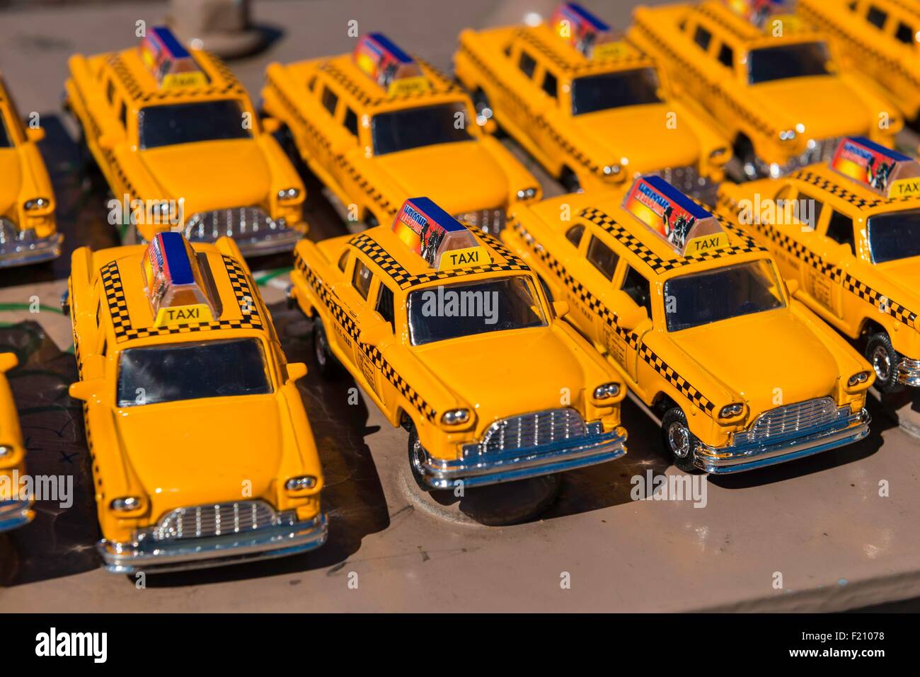 United States, New York City, Manhattan, Brooklyn Bridge, miniature ...