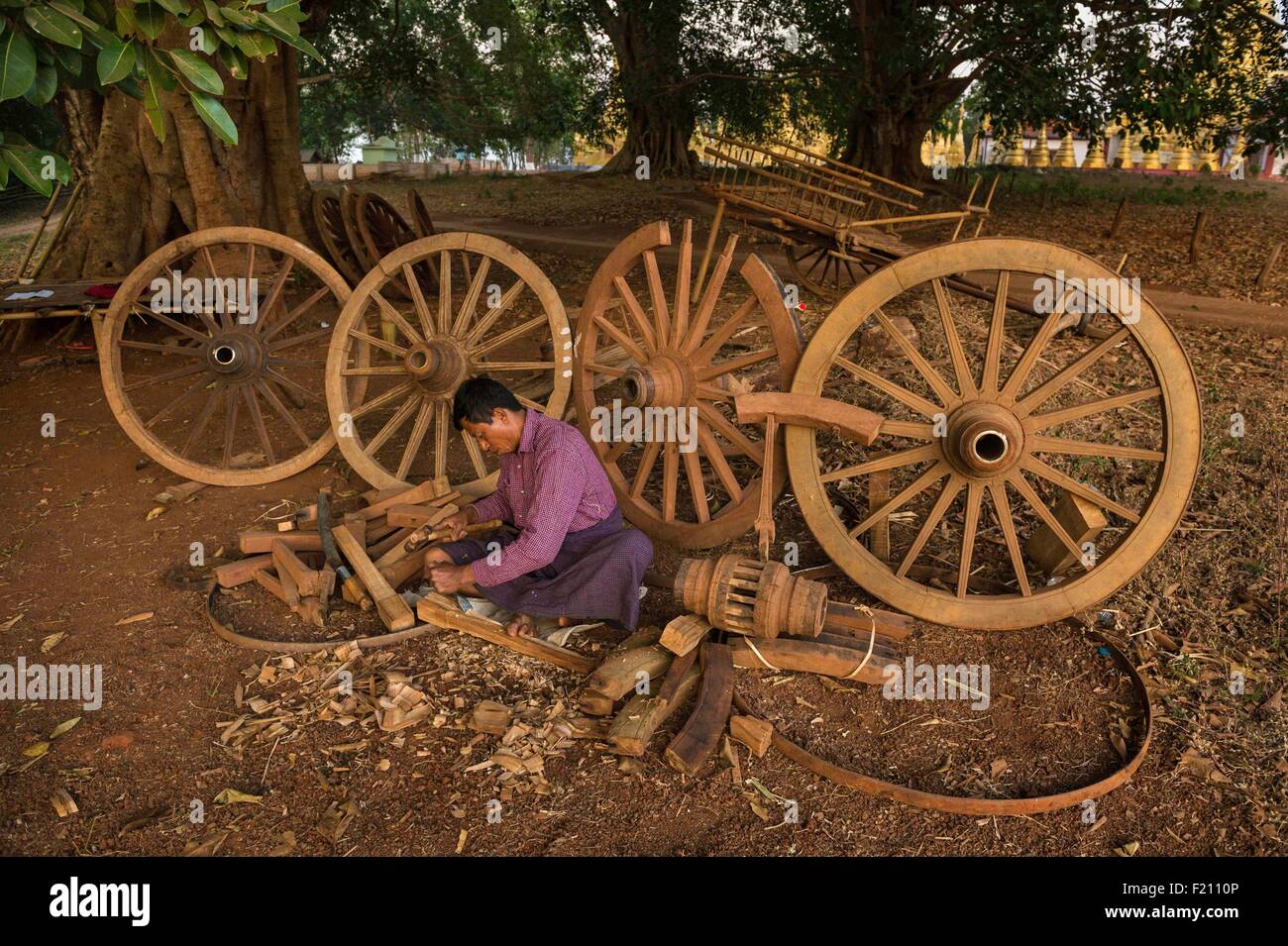 Myanmar (Burma), Shan state, Pa'O Tribe, Hamsu, Maha Myatmuni pagoda, U ...