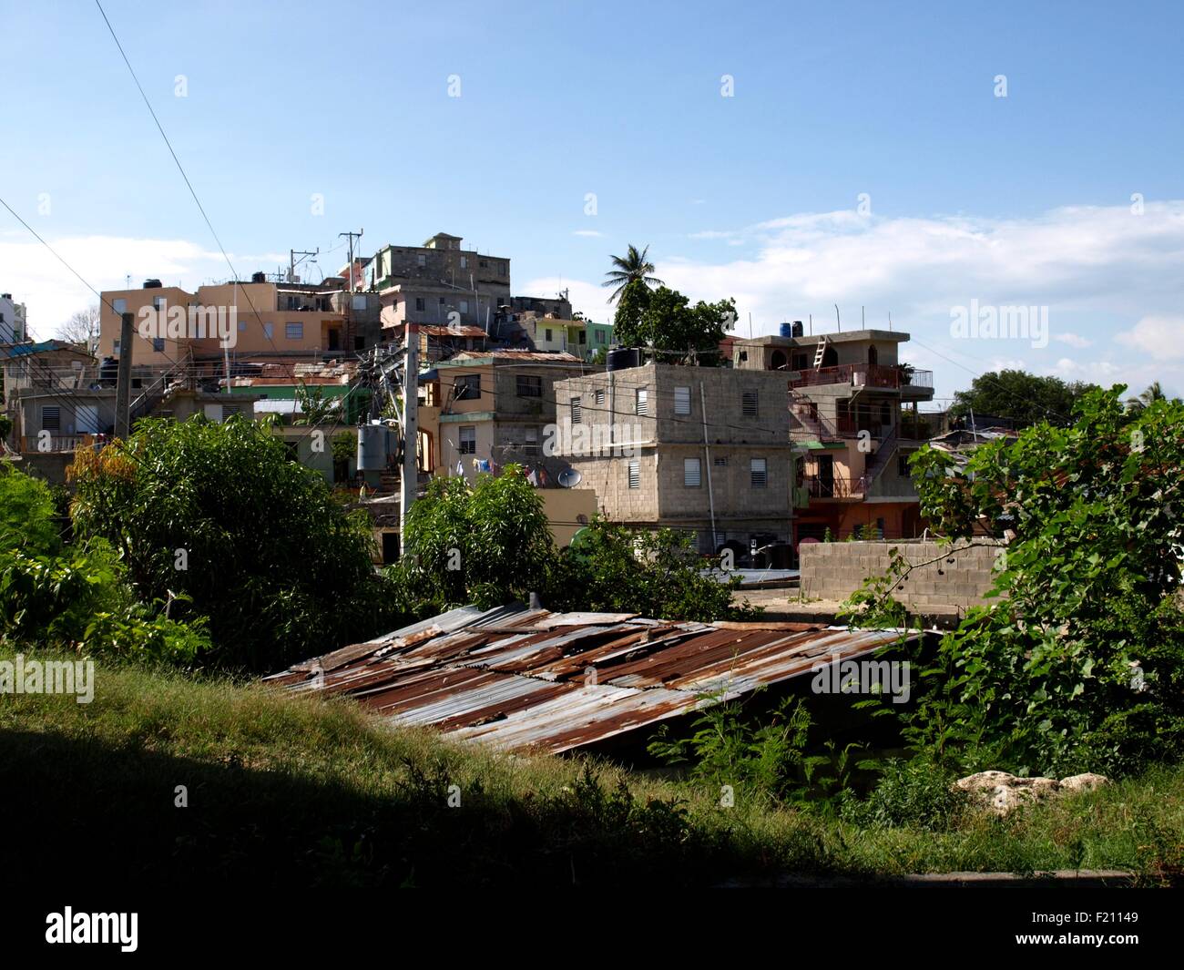Poor neighborhood hi-res stock photography and images - Alamy