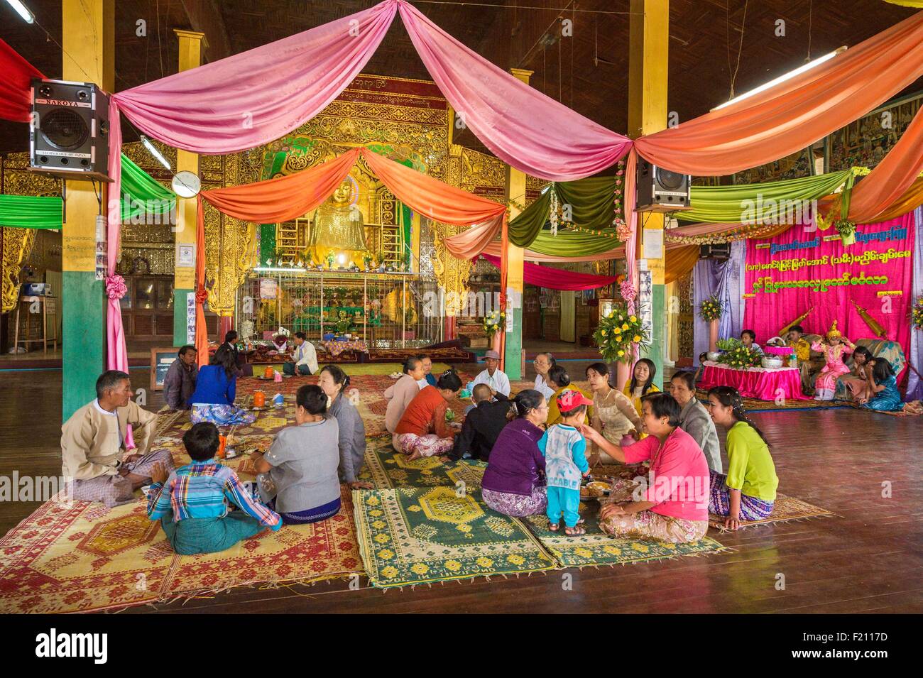 Myanmar burma kayah state loikaw hi-res stock photography and images ...