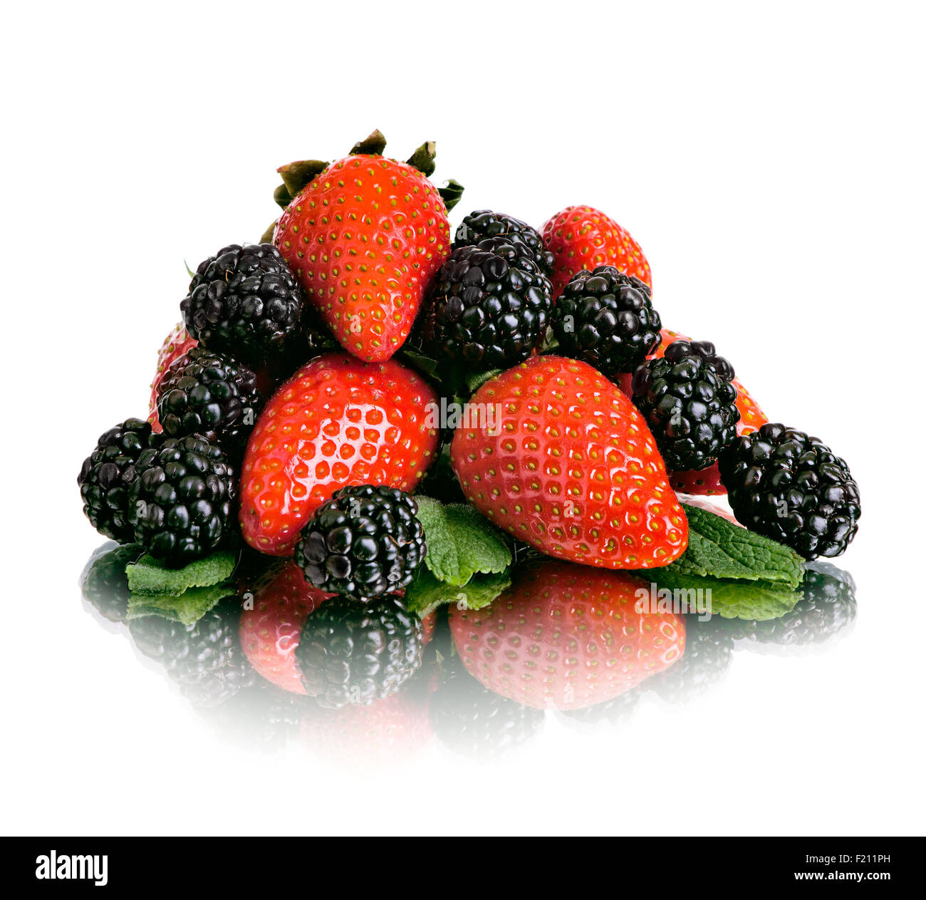 Big bunch of red berrys hi-res stock photography and images - Alamy