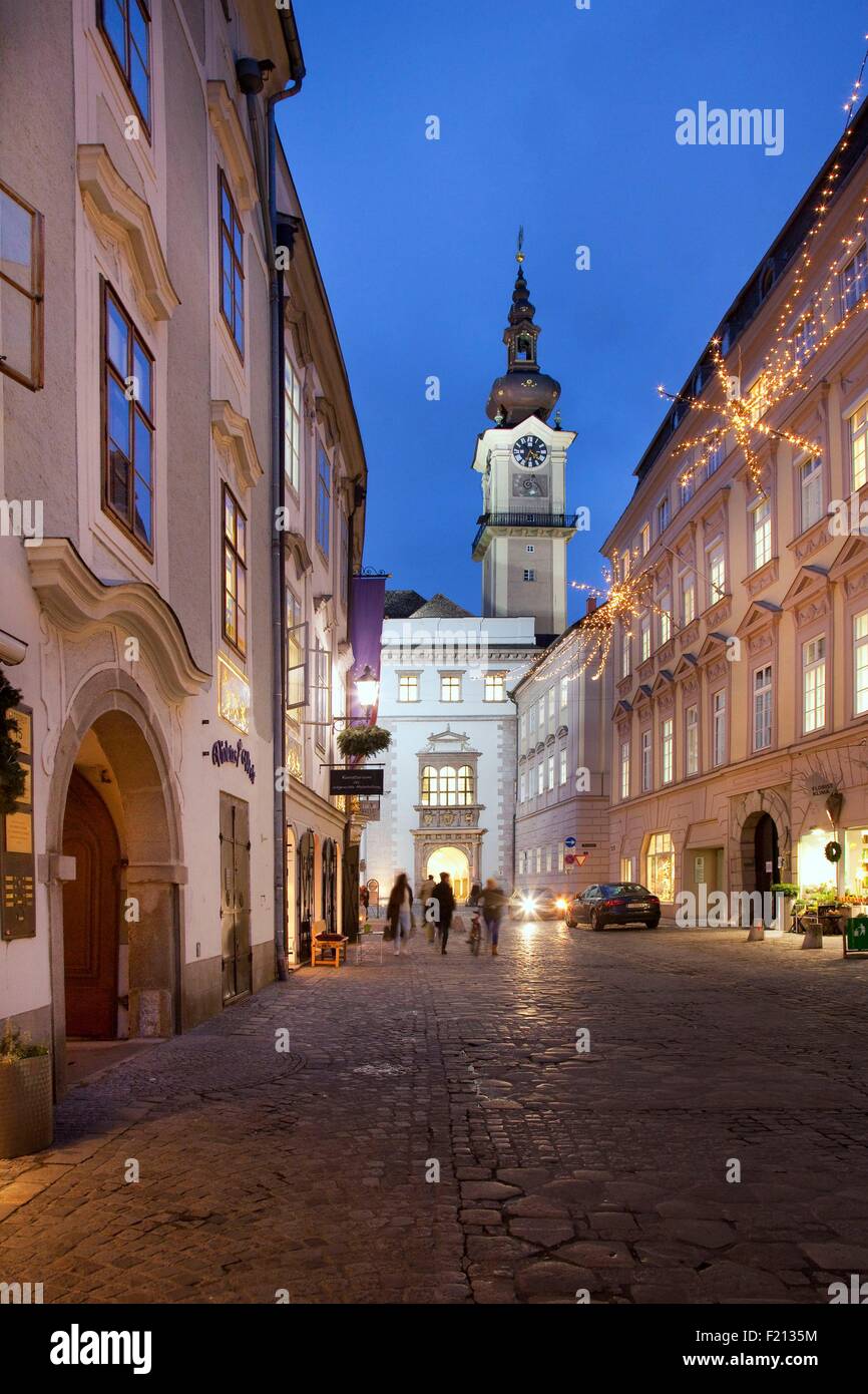 Austria, Upper Austria, Linz, Christmas, Altstadt, the old street in ...