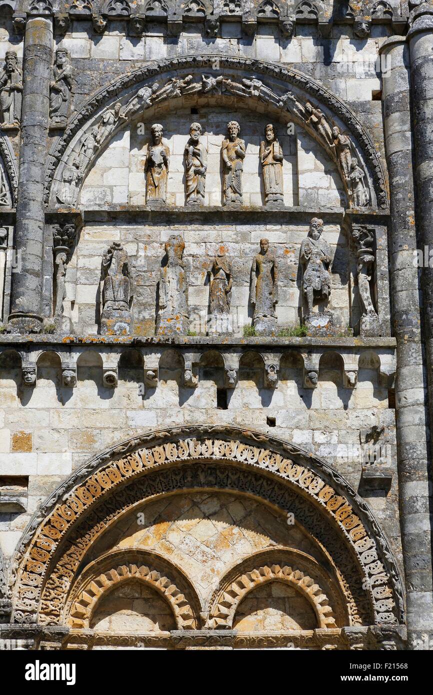 Civray hi-res stock photography and images - Alamy