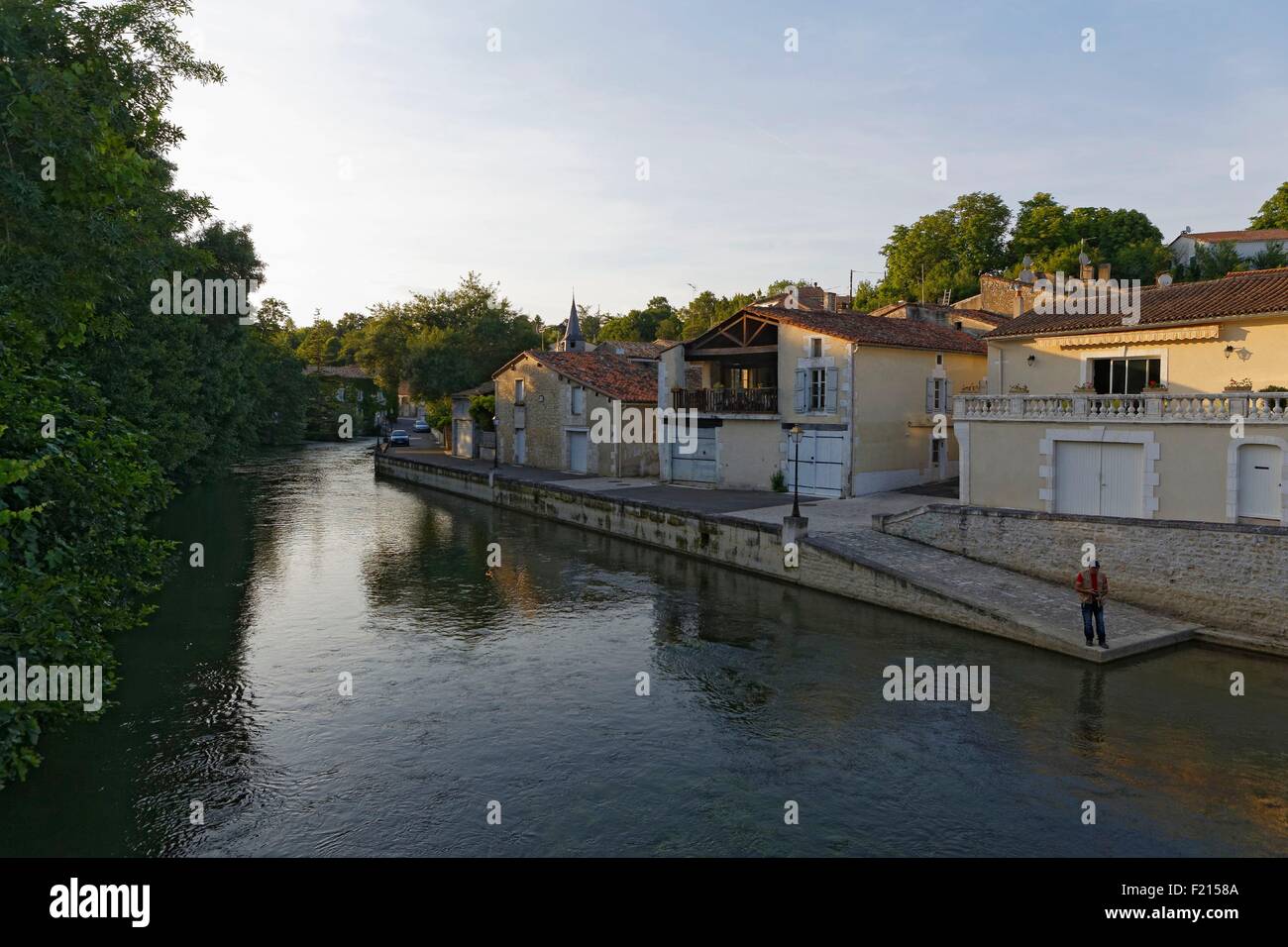 Montignac charente hi-res stock photography and images - Alamy