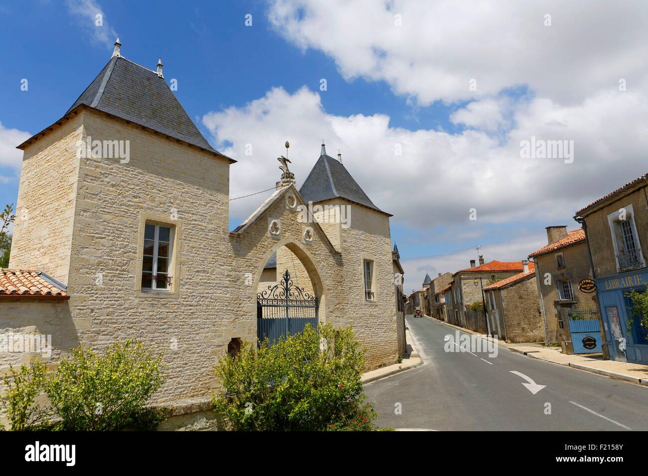 Tusson High Resolution Stock Photography and Images - Alamy