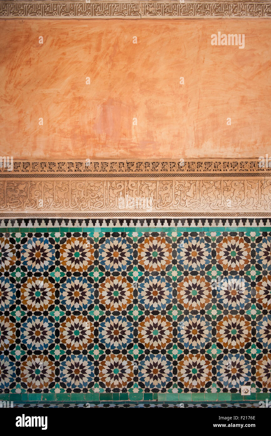 moroccan tile background Stock Photo - Alamy